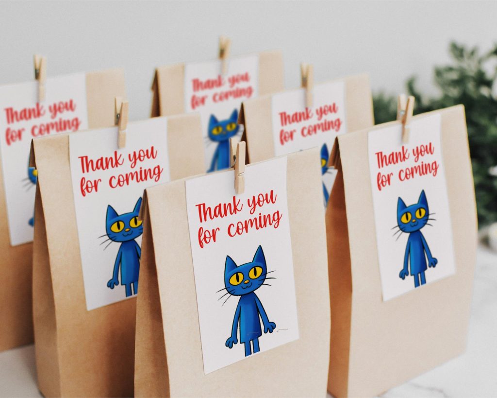 Pete the Cat Printable Tags: Colorful Classroom and Birthday Party ...