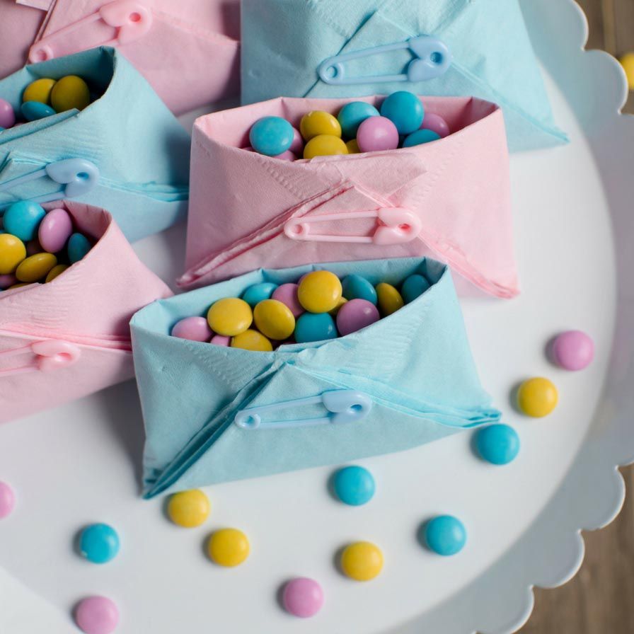 What To Put In Baby Shower Gift Bags For Guests 27 Awesome Ideas