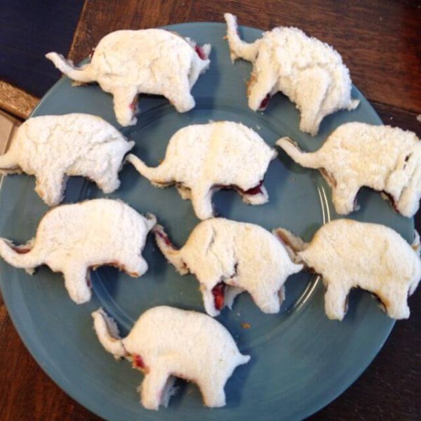 17+ Inspiring Elephant Themed Baby Shower ideas (Free Printable included)